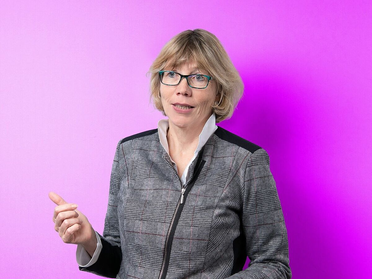 FiBL - Expedient or nonsensical? Organic farming in developing countries